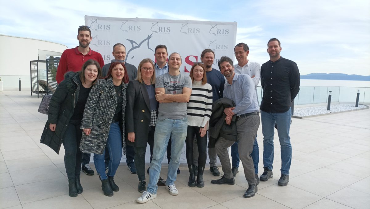 O nama - RIS software