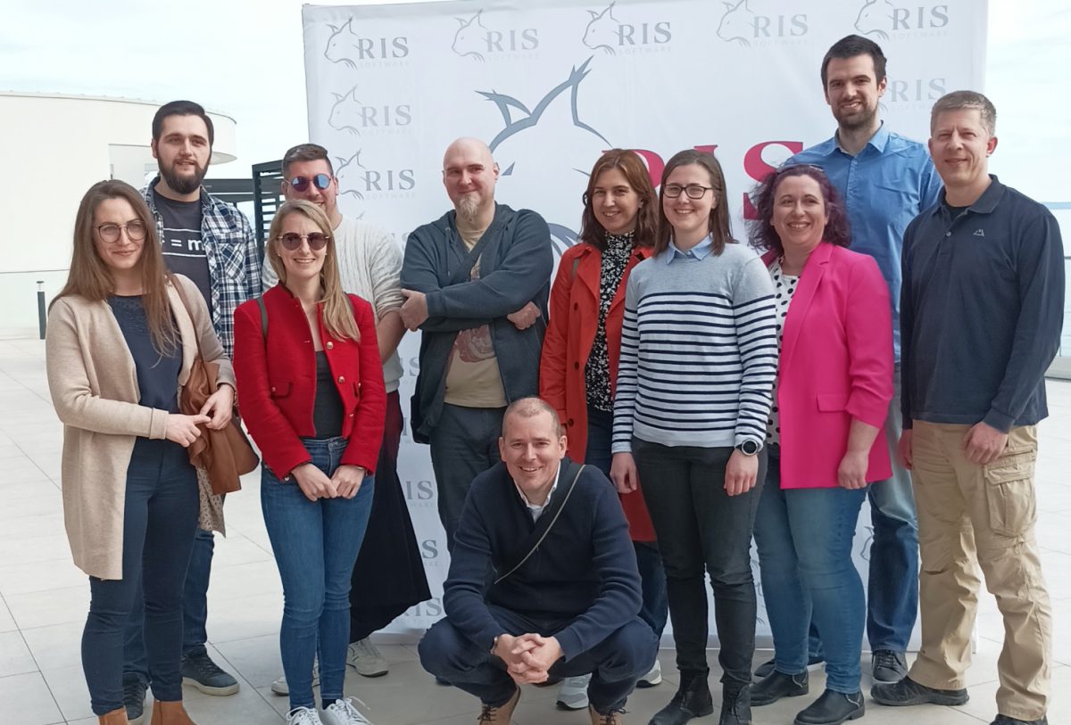 O nama - RIS software